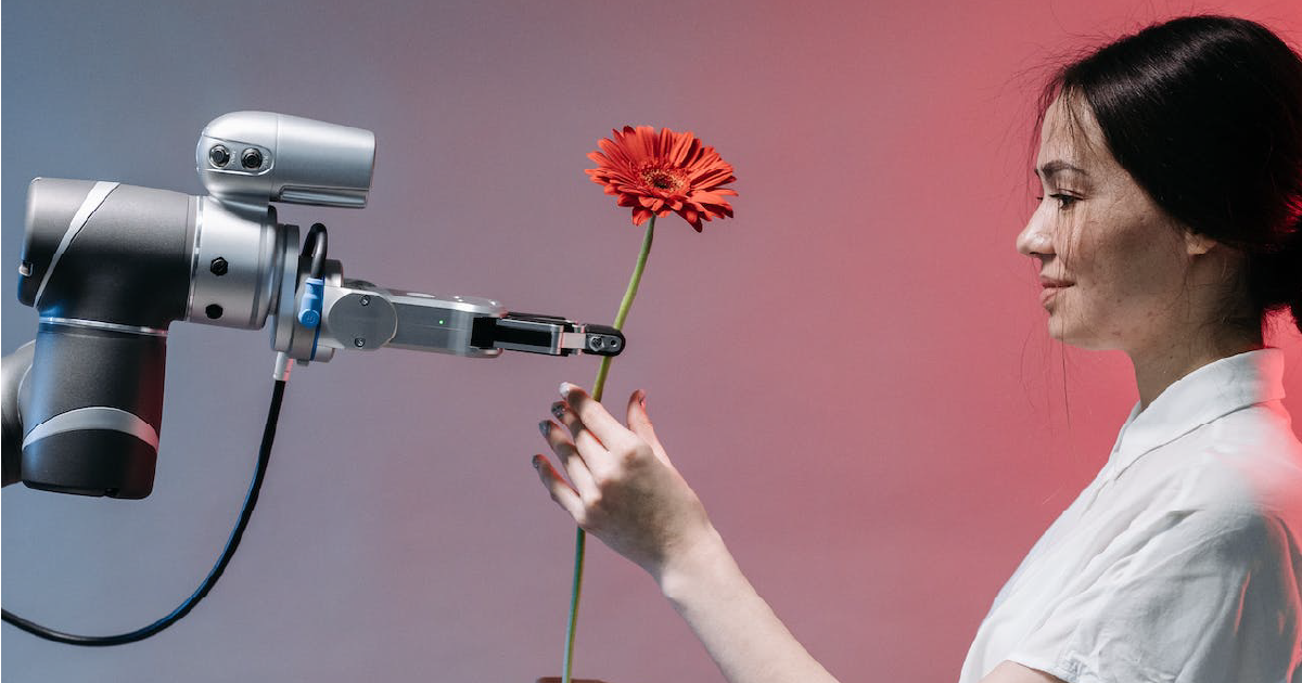 A beginner’s guide to build your own LLM-based solutions | KNIME